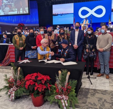MN-S and USask sign historic agreement on Métis identity - MBC Radio