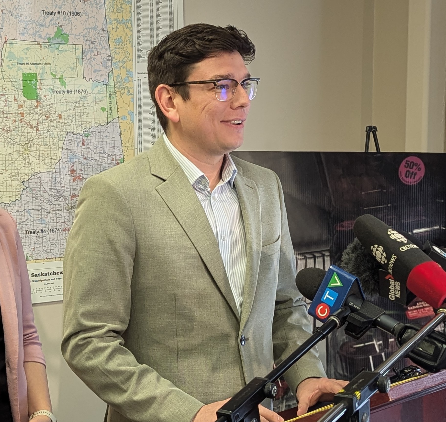 Northern MLA sends letter to Indigenous Relations Minister over cost of ...