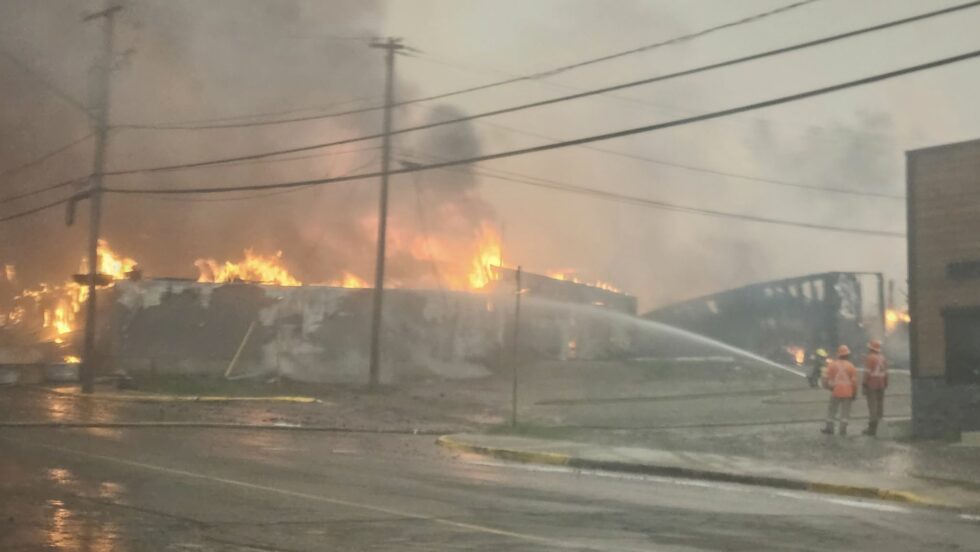 Reports of multiple buildings on fire in La Ronge - MBC Radio